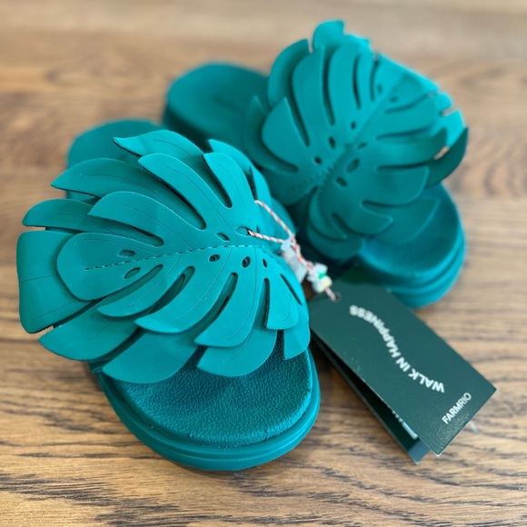 FARM Rio | Shoes | Farm Rio Monstera Leaf Slide Sandals In Green | Poshmark